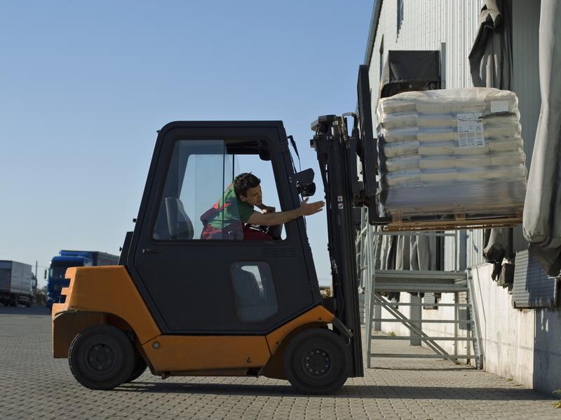 Loading Dock Safety Practices and Checklist Quantum Forklift Loading Dock Safety Practices and Checklist Quantum Forklift